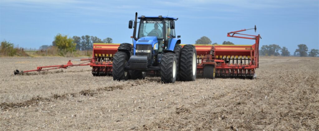 Comenzó la siembra de trigo en el distrito de 9 de Julio - Frecuencia ...