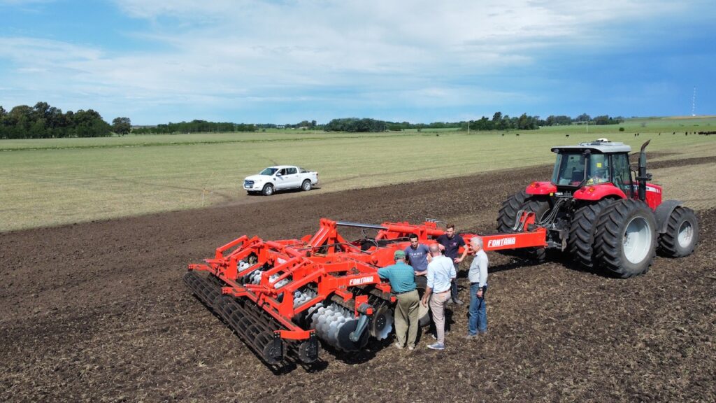 Implementos diseñados para el cuidado del suelo y a demanda de la ...