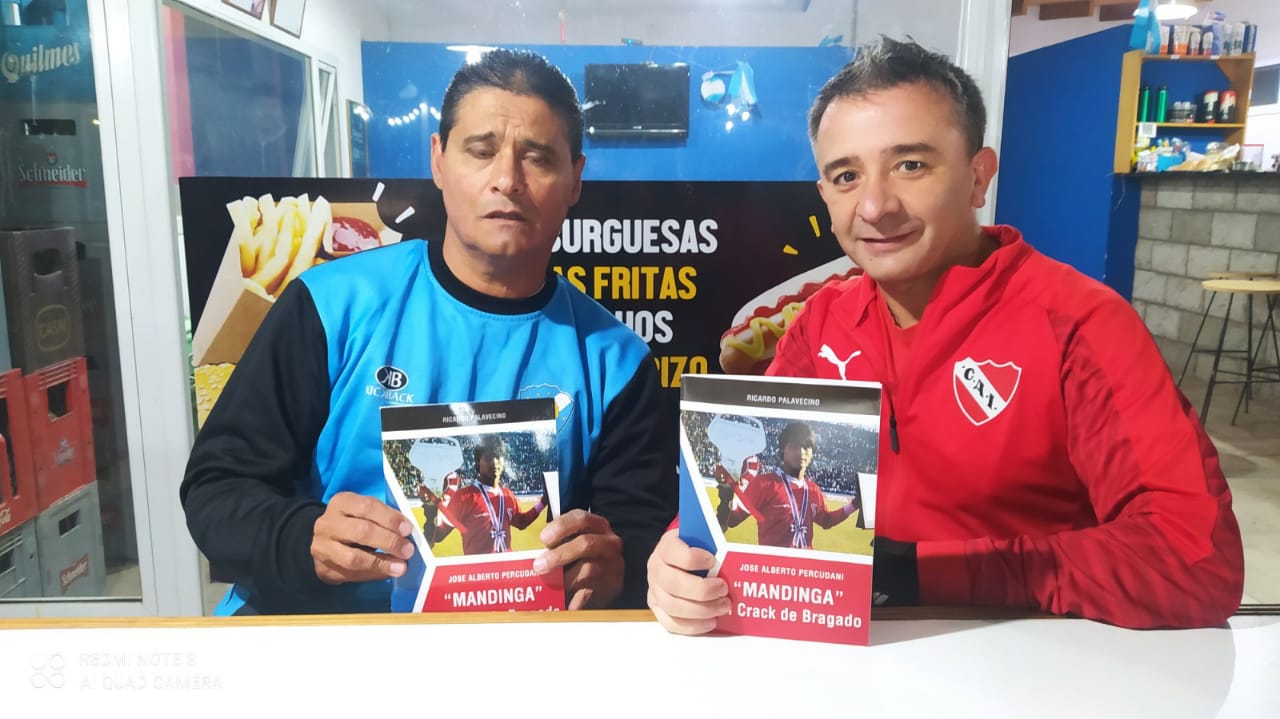 Jose Percudani presento su libro «Mandinga, el crack de Bragado» en 9 ...