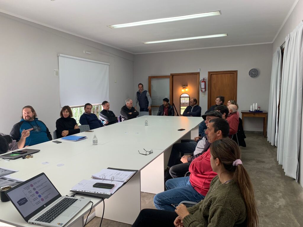 Caminos rurales: Reunión entre Sociedad Rural, Municipalidad y ...
