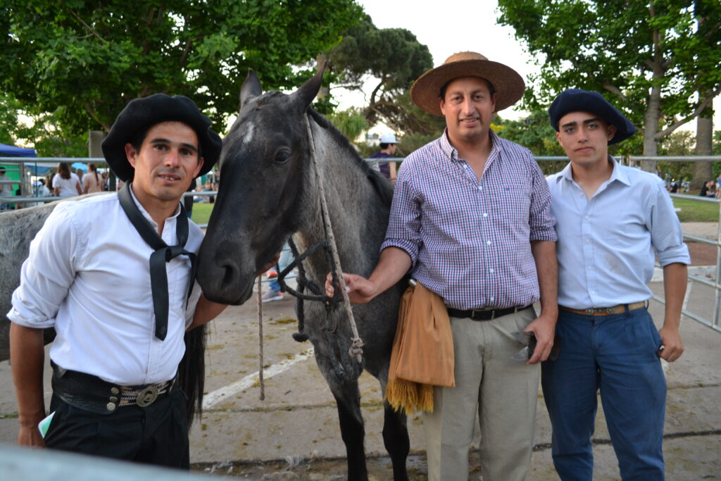 161º aniversario: 9 de Julio se hizo a caballo – El Regional Digital